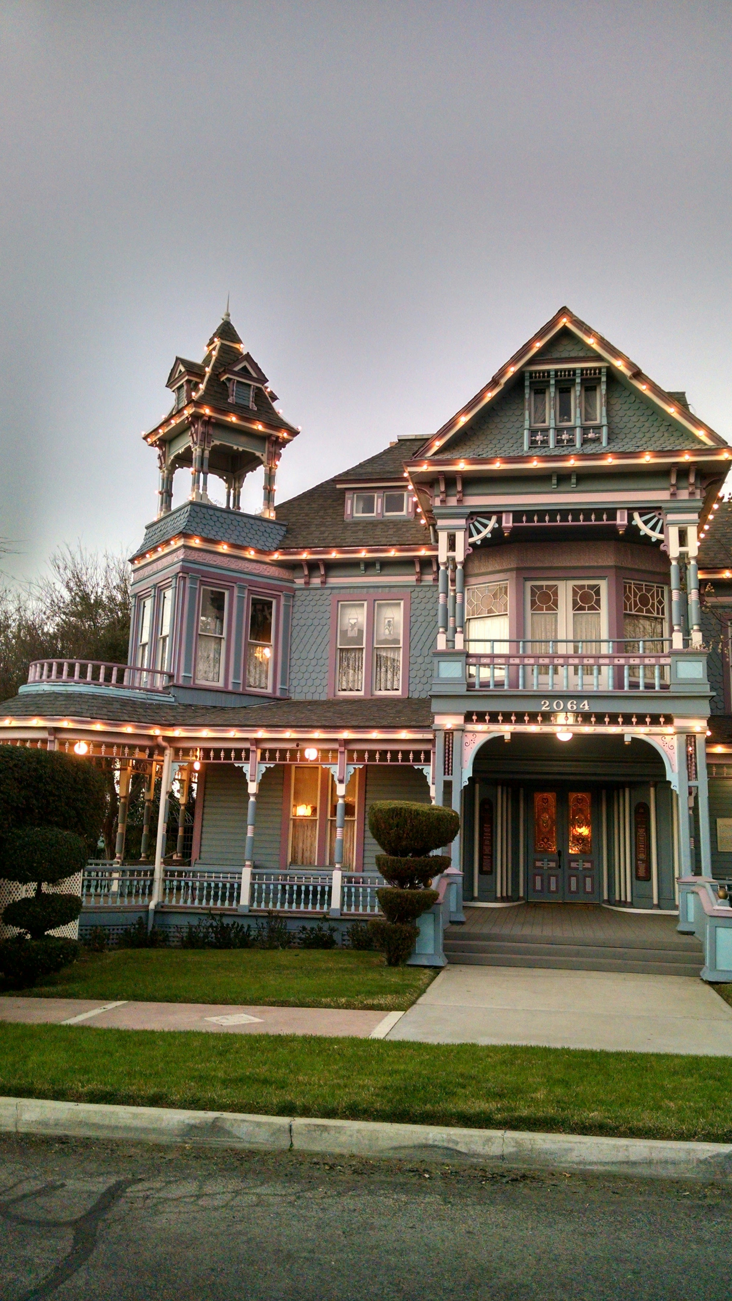 Edwards Mansion - Redlands' Premier Wedding & Events Venue